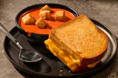 Classic Grilled Cheese & Creamy Tomato Soup | Panera Bread
